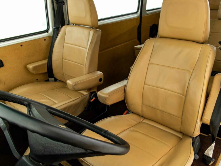 Don’t Let The Badges Fool You, This T3 B32 Is One Of The Rarest ...