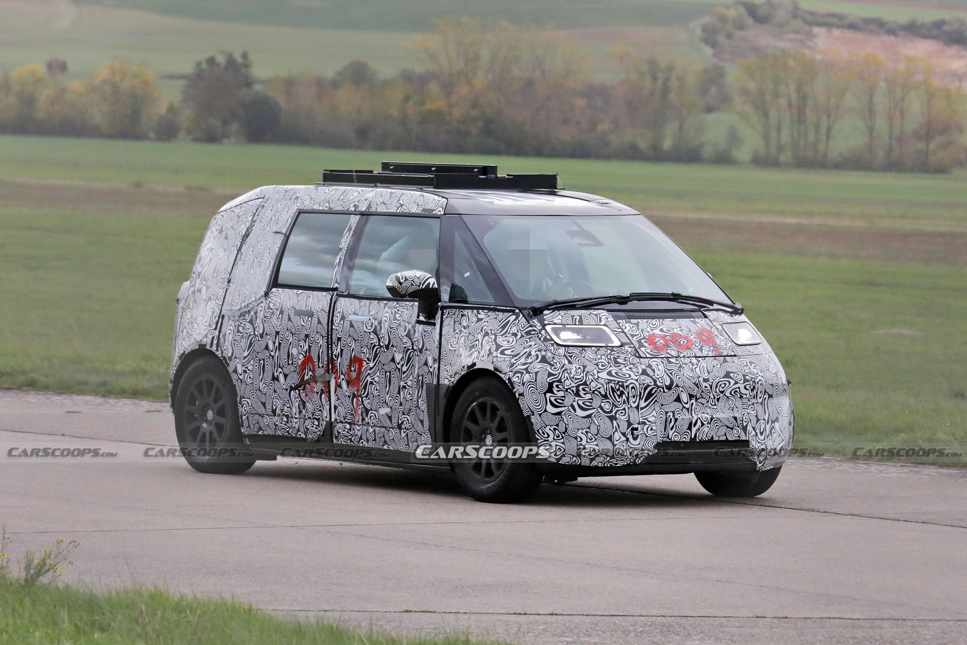 Waymo’s Zeekr Robotaxi Still Needs A Firm Hand On The Wheel | Carscoops