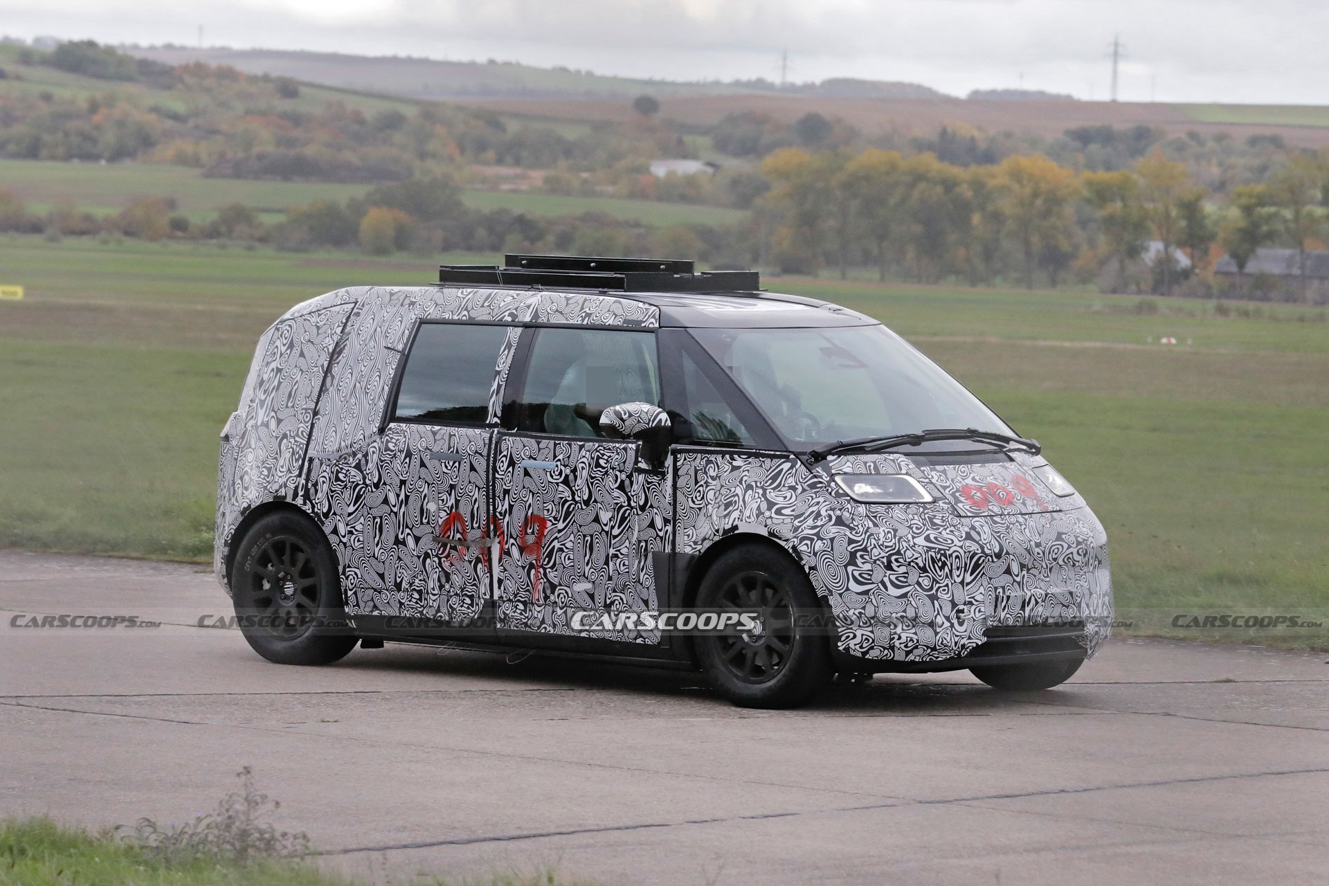 Waymo’s Zeekr Robotaxi Still Needs A Firm Hand On The Wheel | Carscoops
