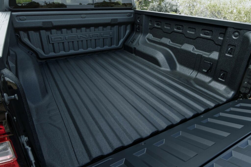2023 GMC Canyon Starts At $38,095 And You Can Build It Now | Carscoops
