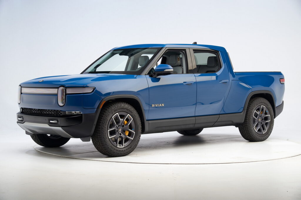 2023 Rivian R1T Electric Pickup Truck Aces Its First IIHS Crash Test ...