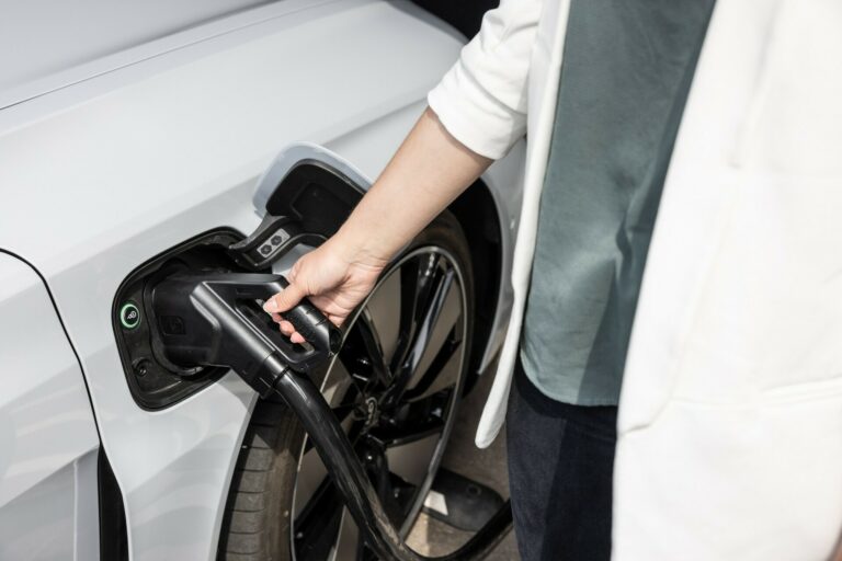 Audi Launching New EV And PHEV Charging Service In Europe And The UK ...