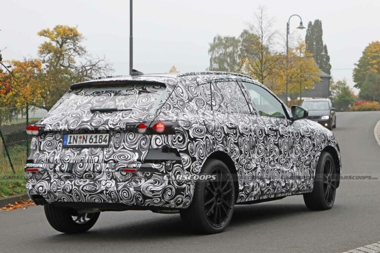 2024 Audi Q5 SUV Spied Inside And Out Revealing Radical Interior ...