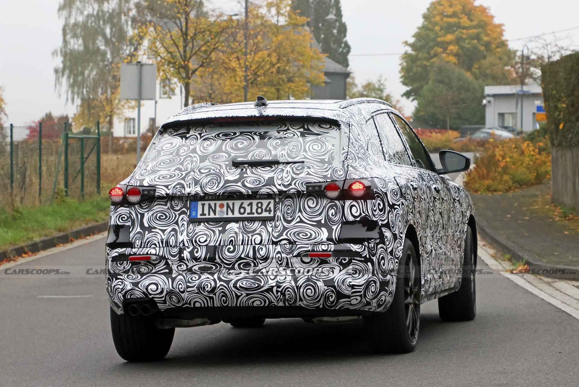 2024 Audi Q5 SUV Spied Inside And Out Revealing Radical Interior ...