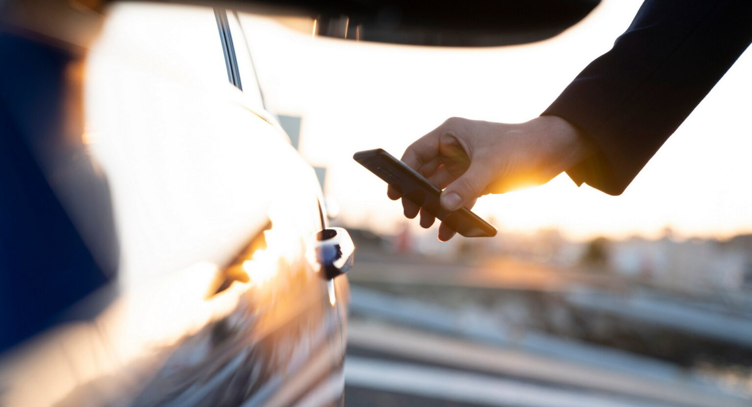 Apple And Android Users Can Now Share Their Digital Car Keys | Carscoops