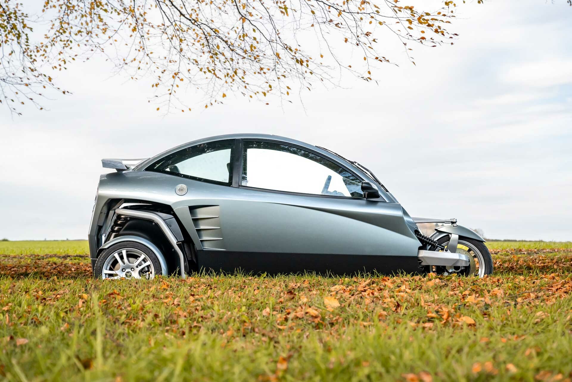 The Carver One Was One Third Motorcycle, Two-Thirds Car And 100% Nuts ...
