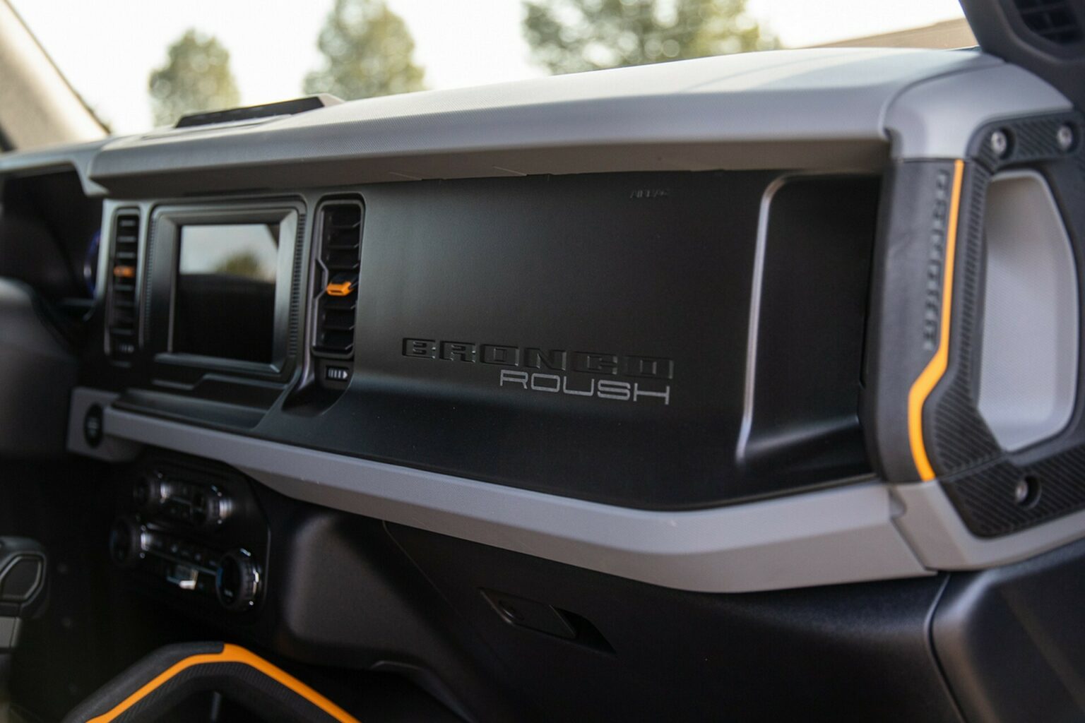 Roush Performance’s Ford Bronco Kit Is Subtle But Useful | Carscoops