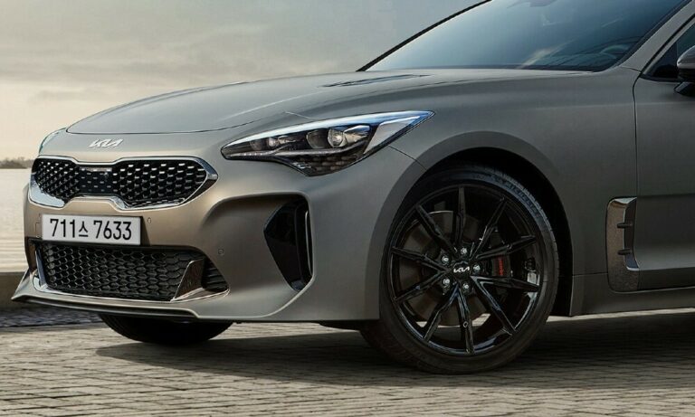 Kia Pays Tribute To The Stinger As All-Electric EV6 GT Takes Its Place ...