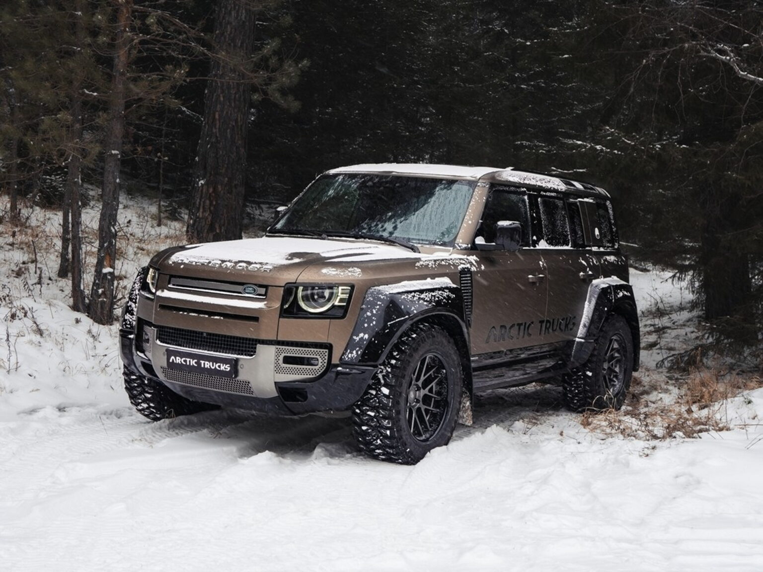 Land Rover Defender Gains 35-Inch Tires And Wide Bodykit By Arctic ...