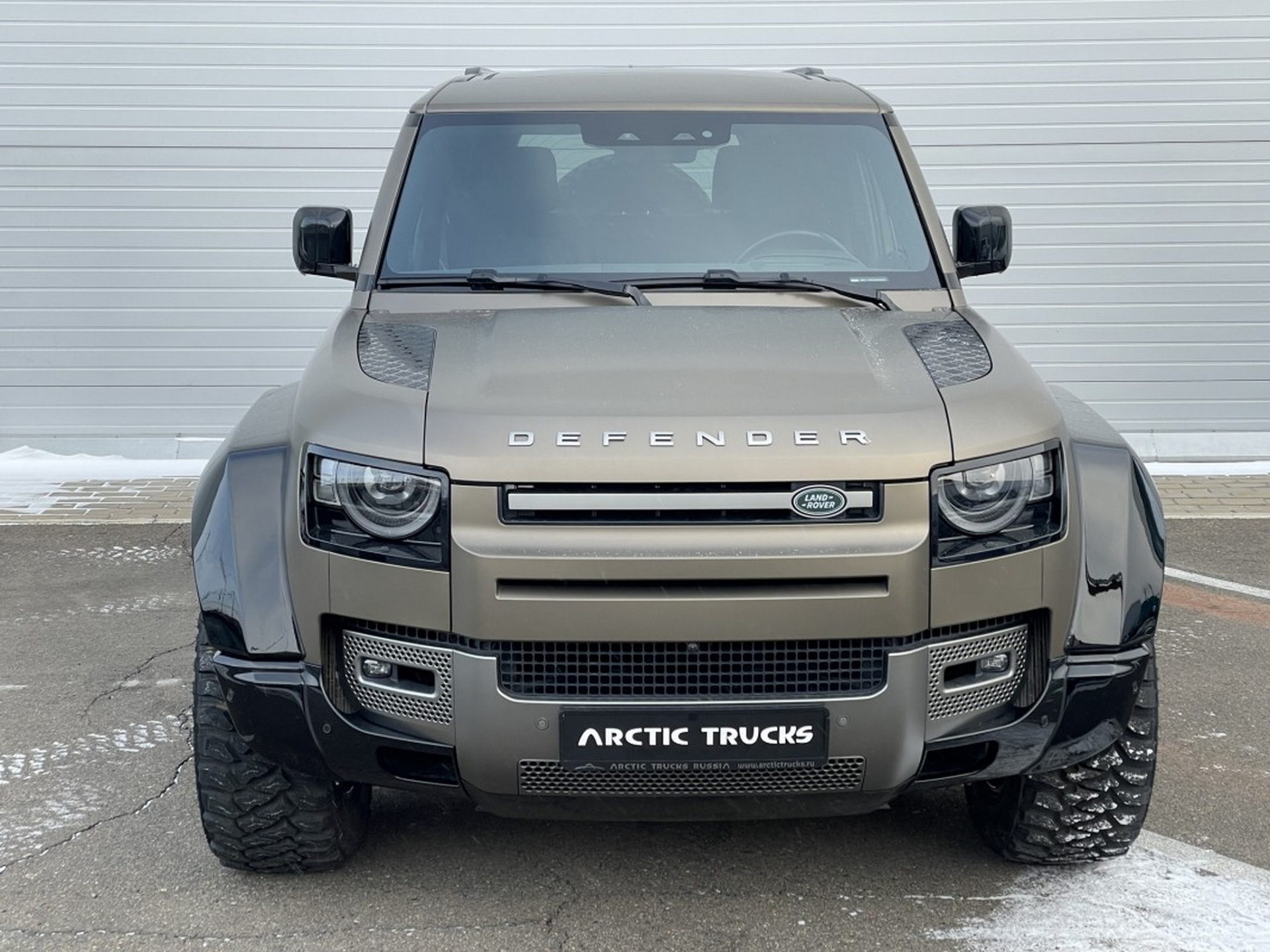 Land Rover Defender Gains 35-Inch Tires And Wide Bodykit By Arctic ...