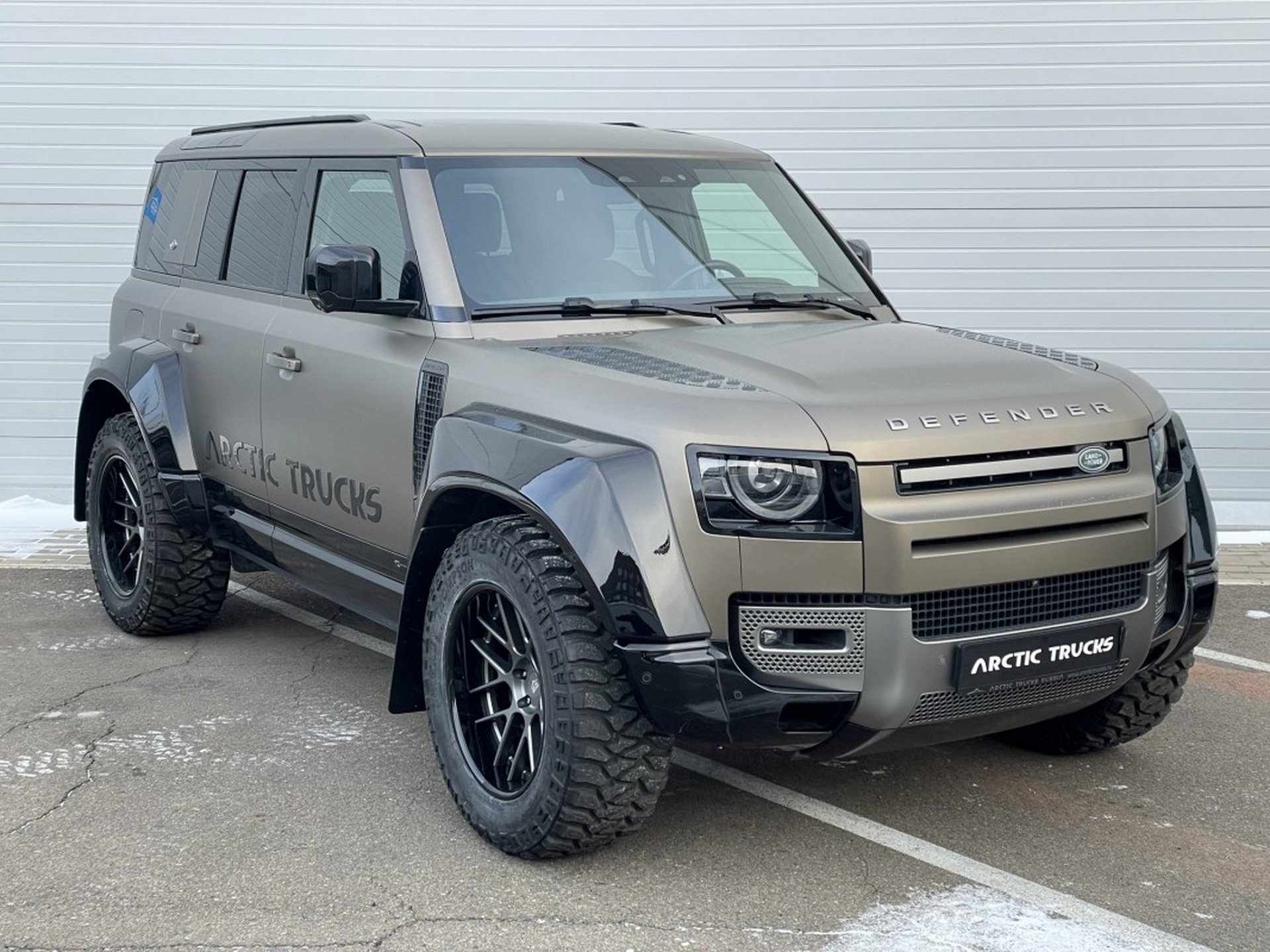 Land Rover Defender Gains 35-Inch Tires And Wide Bodykit By Arctic ...