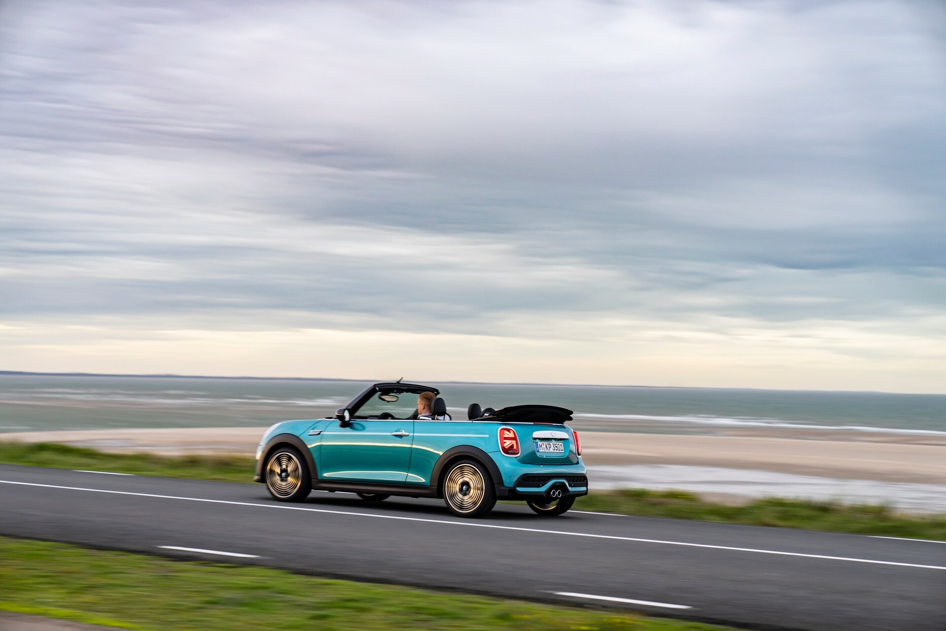 MINI Celebrates 30 Years Of Drop Top Motoring With Cooper Convertible ...