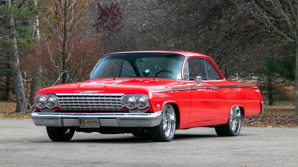 Michigan Couple Donates Collection Of 35 Classic Cars, Valued At Over ...