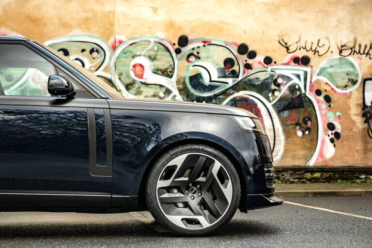 Project Kahn’s 2023 Range Rover Signature Edition Rides On $10k 24-Inch ...