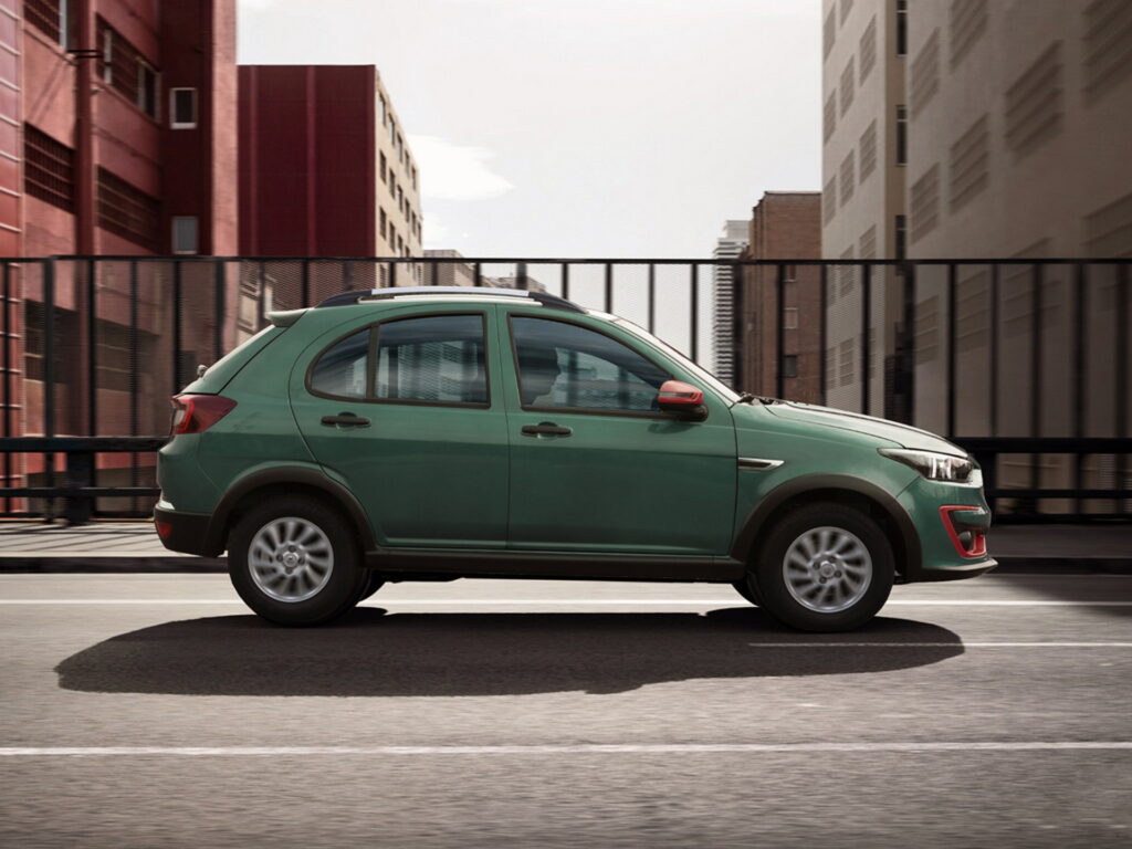 Saipa Atlas Is A New Iranian Crossover Based On The Very Old 1980’s Kia ...