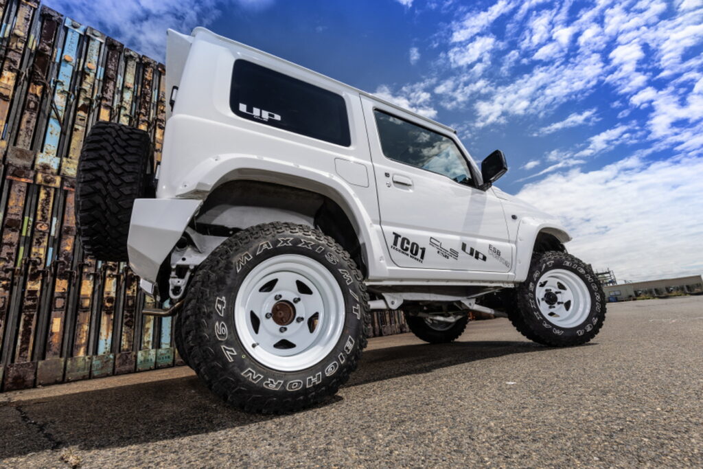 Japanese Tuner ESB Will Either Lift Or Slam Your Widebody Suzuki Jimny ...