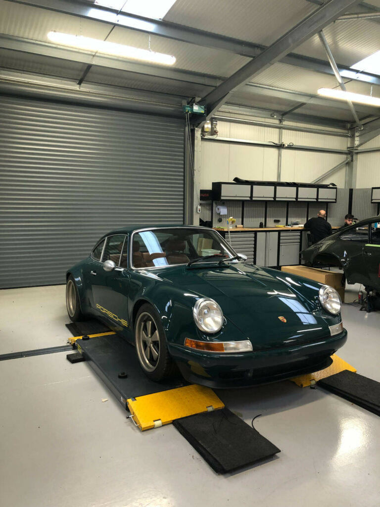 Driven: Supercharged Theon Design 911 Is A New Take On An Old Favorite ...