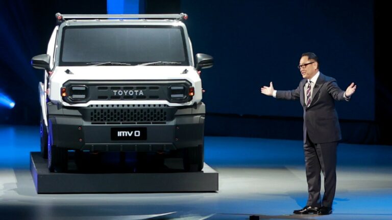 Toyota IMV 0 Concept Previews A Multipurpose Pickup For Production ...