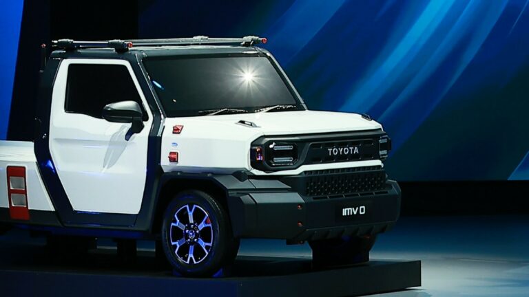 Toyota IMV 0 Concept Previews A Multipurpose Pickup For Production ...
