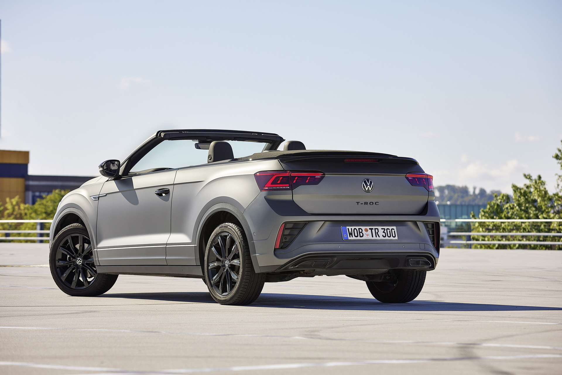 VW T-Roc Cabriolet’s New Edition Grey Adds Matt Grey Paint And A Dash ...