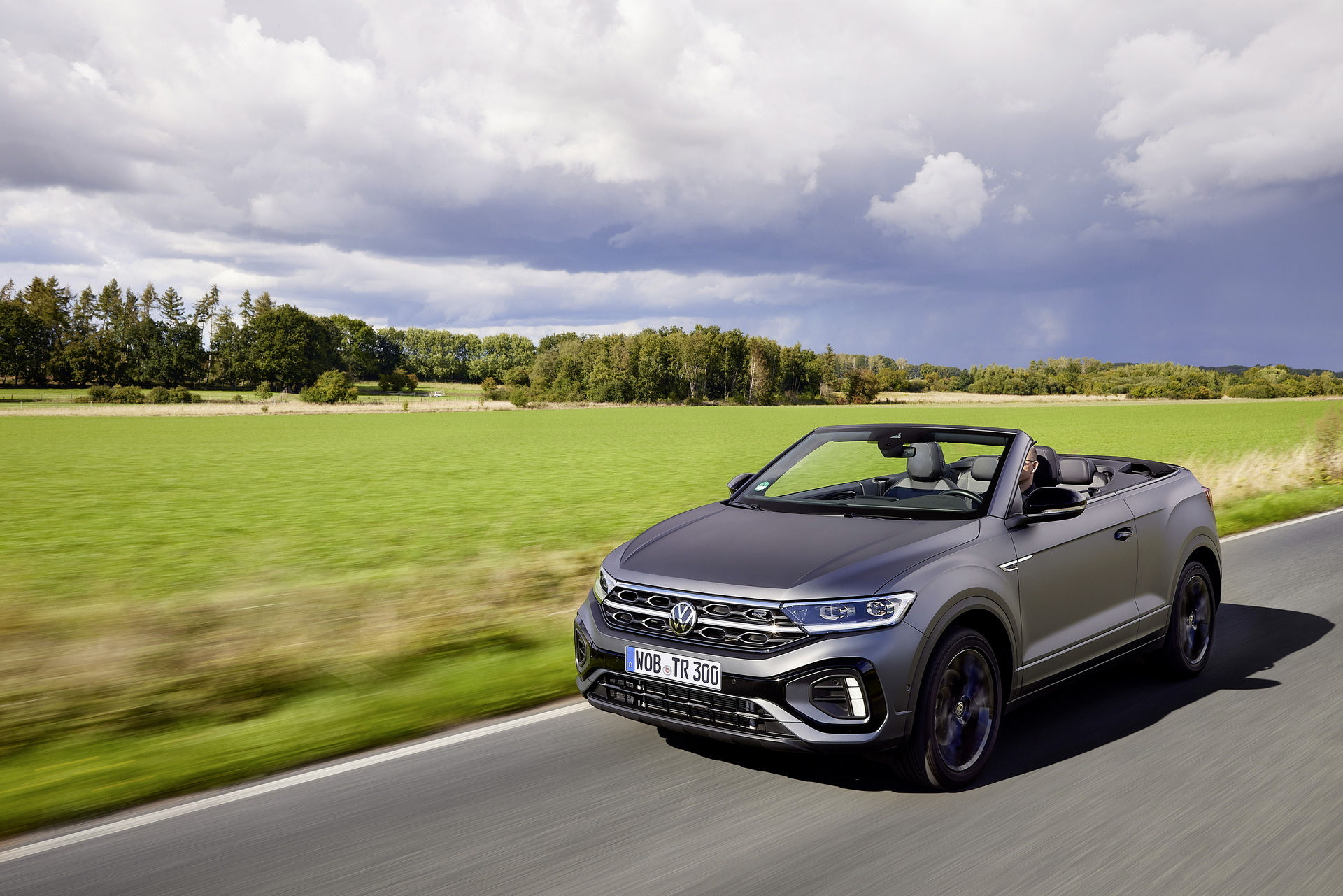 VW T-Roc Cabriolet’s New Edition Grey Adds Matt Grey Paint And A Dash ...