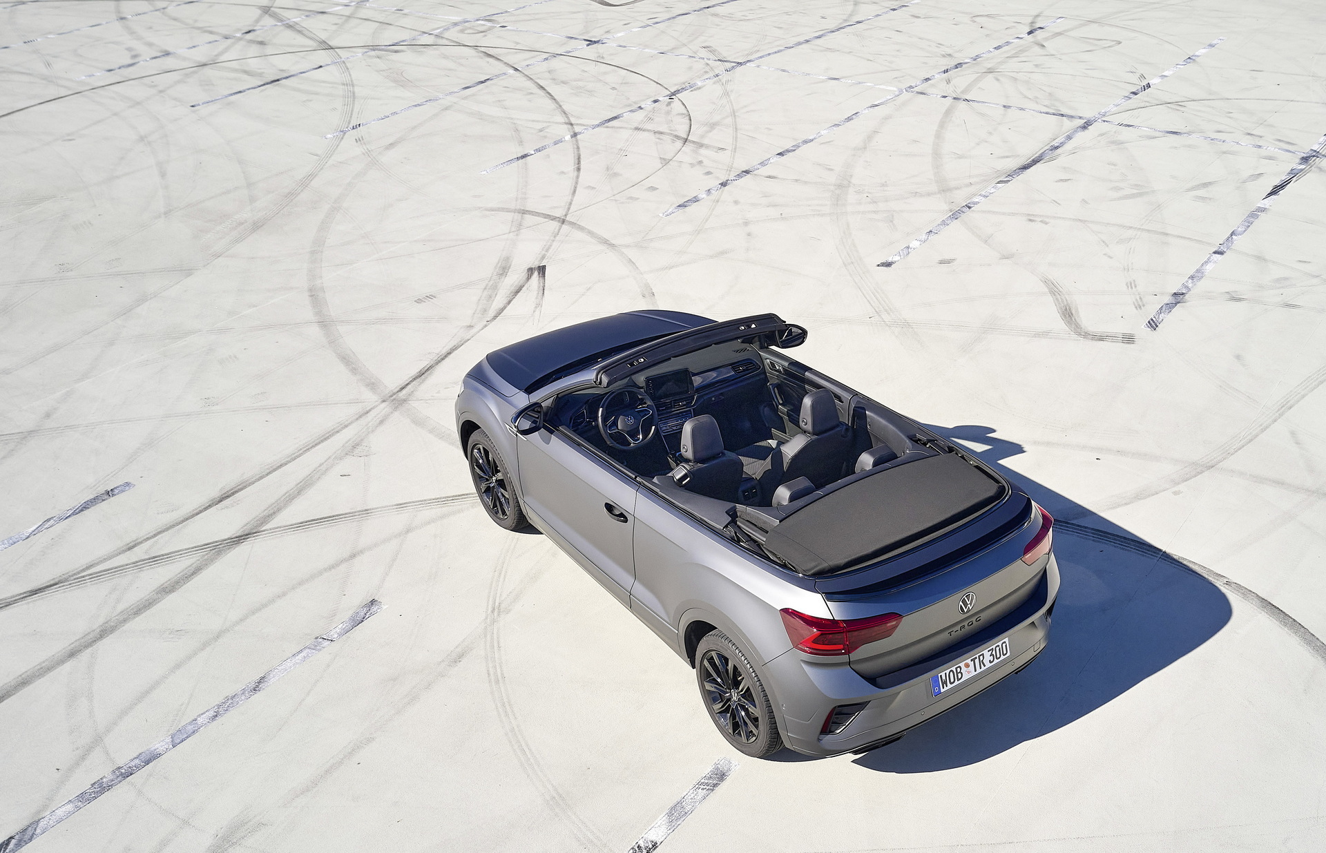 VW T-Roc Cabriolet’s New Edition Grey Adds Matt Grey Paint And A Dash ...