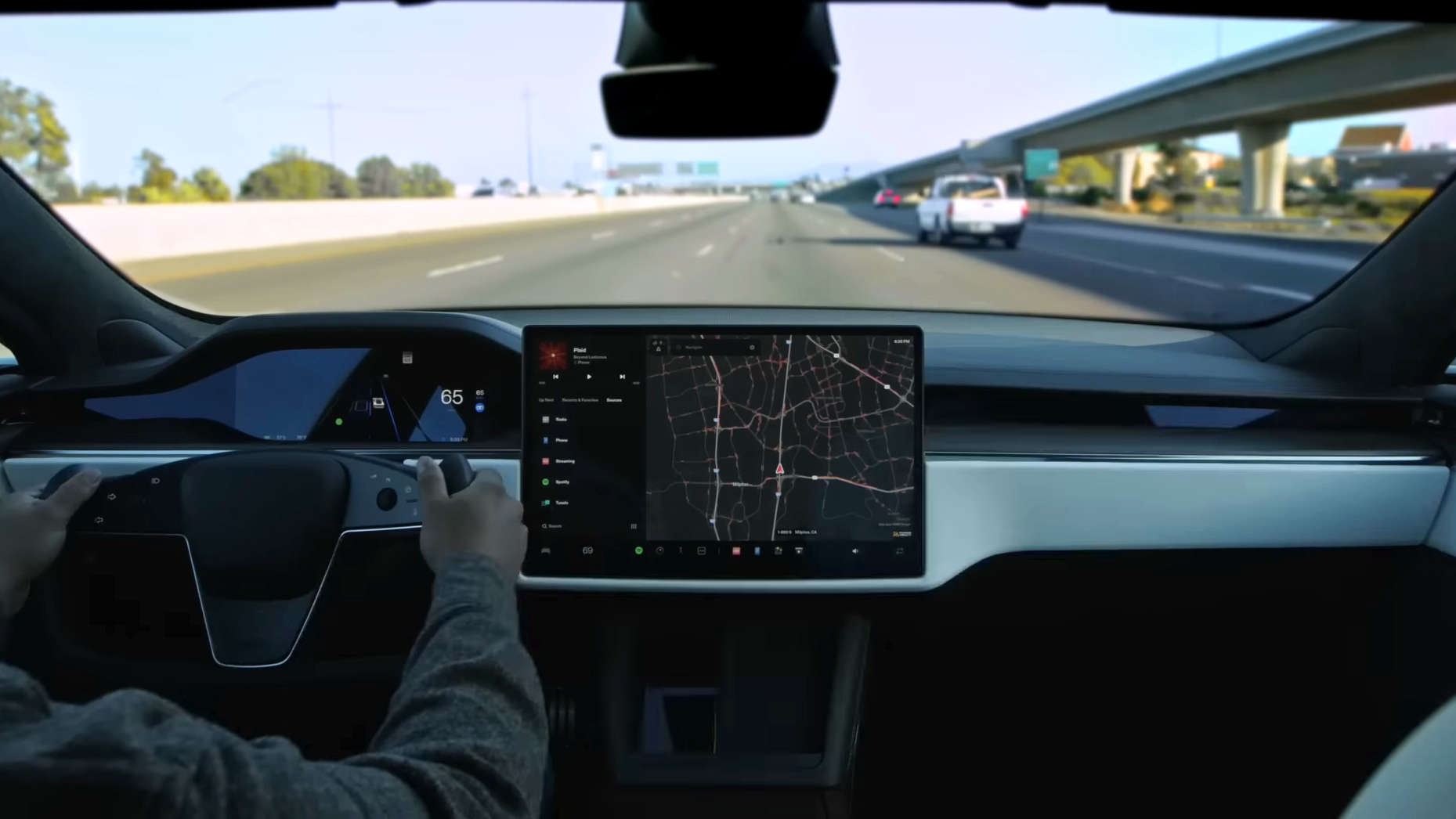 Tesla Driver Who Caused Eight-Car Pileup Blames Full Self-Driving Mode ...