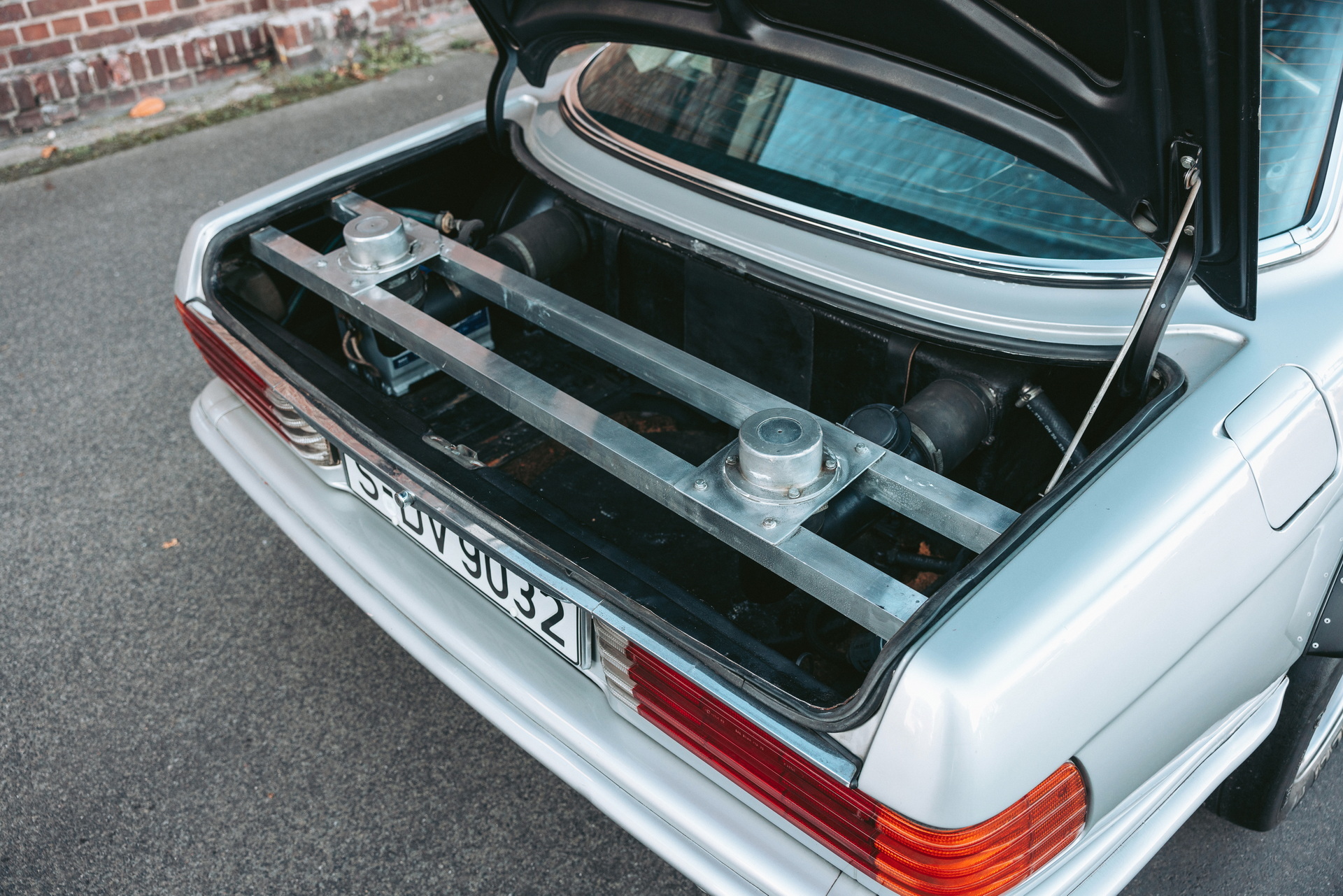 The Badass Mercedes 450 SLC 5.0 Was The First V8-Powered Rally Car To ...