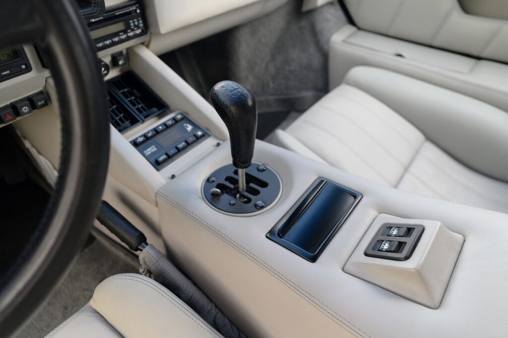 1990 Lamborghini Countach Interior