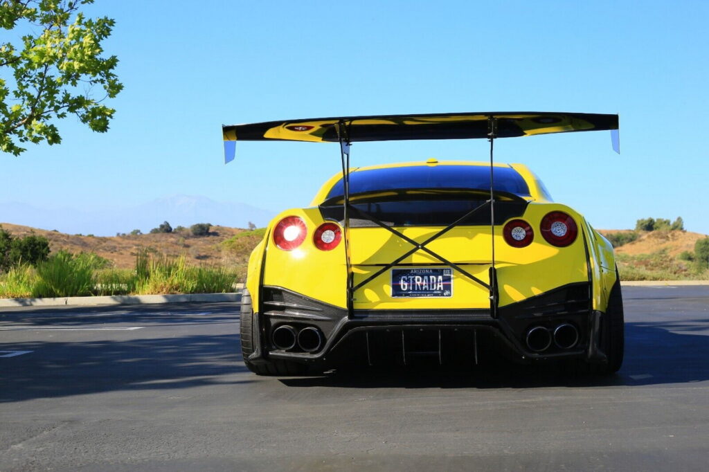 This 2010 Nissan GT-R With $80k Worth Of Mods Is Not For The Purists ...