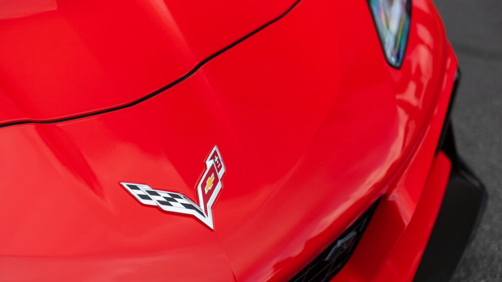 This C7 Corvette ZR1 With A One-Of-One Color Combo Is Red Hot | Carscoops