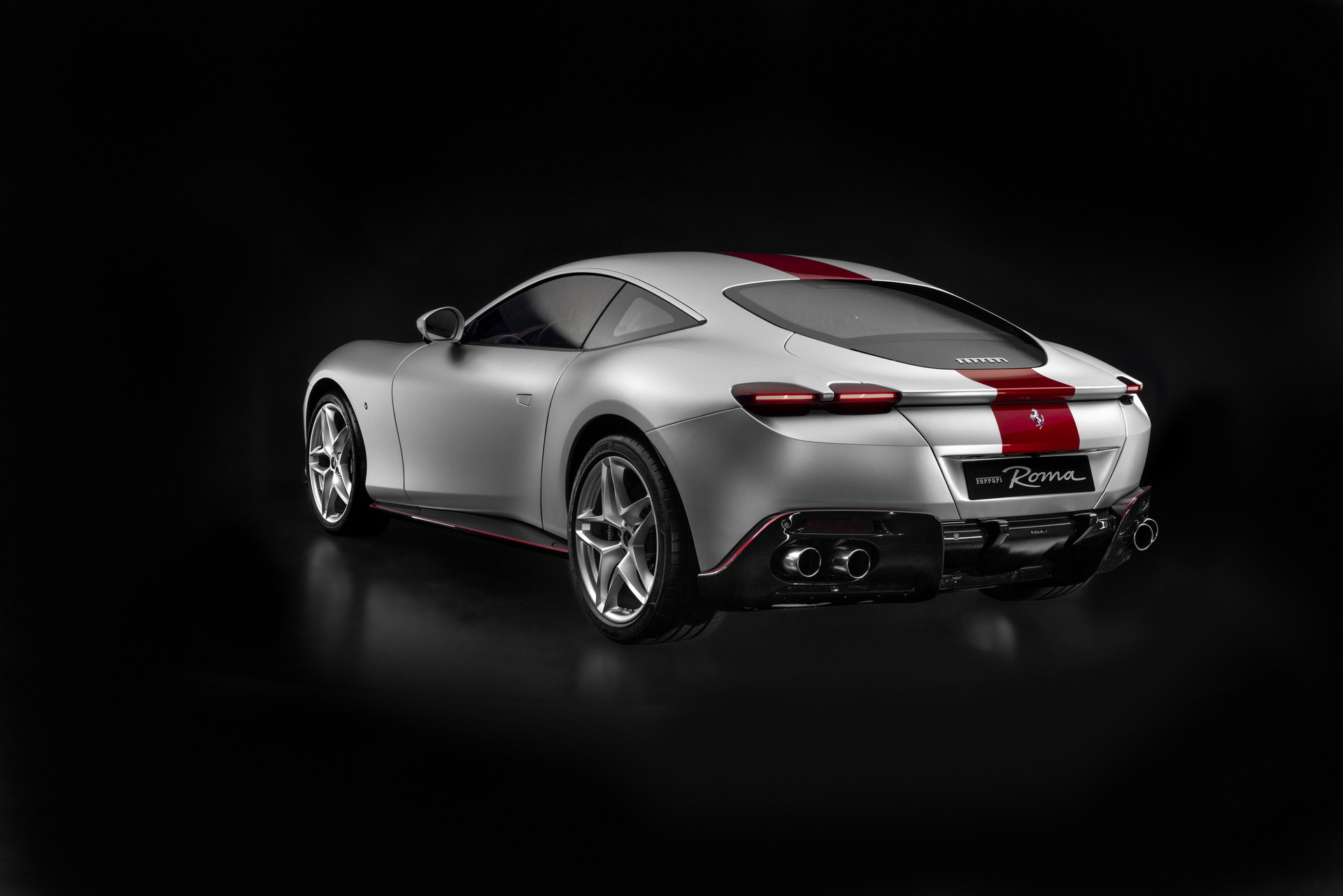 Special Edition Ferrari Roma For China Comes With Tea Set, Cigar Box ...