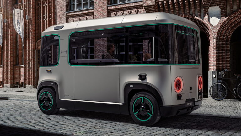 Holon Reveals Its Pininfarina Designed Autonomous People Mover At CES ...