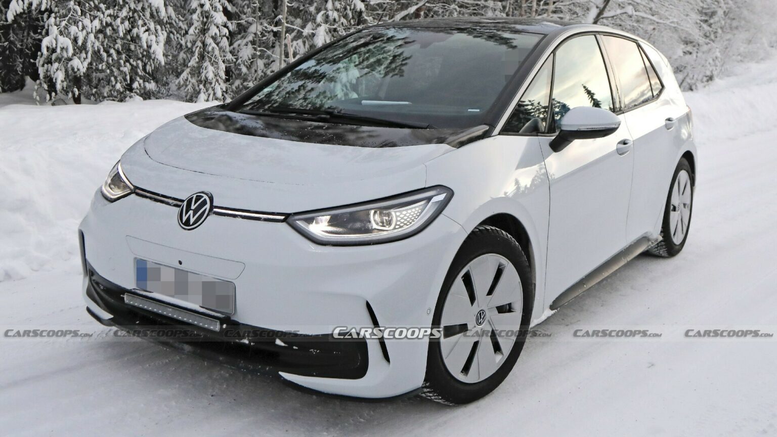 2023 vw id3 facelift spied with minor styling updates | Driving Auto ...