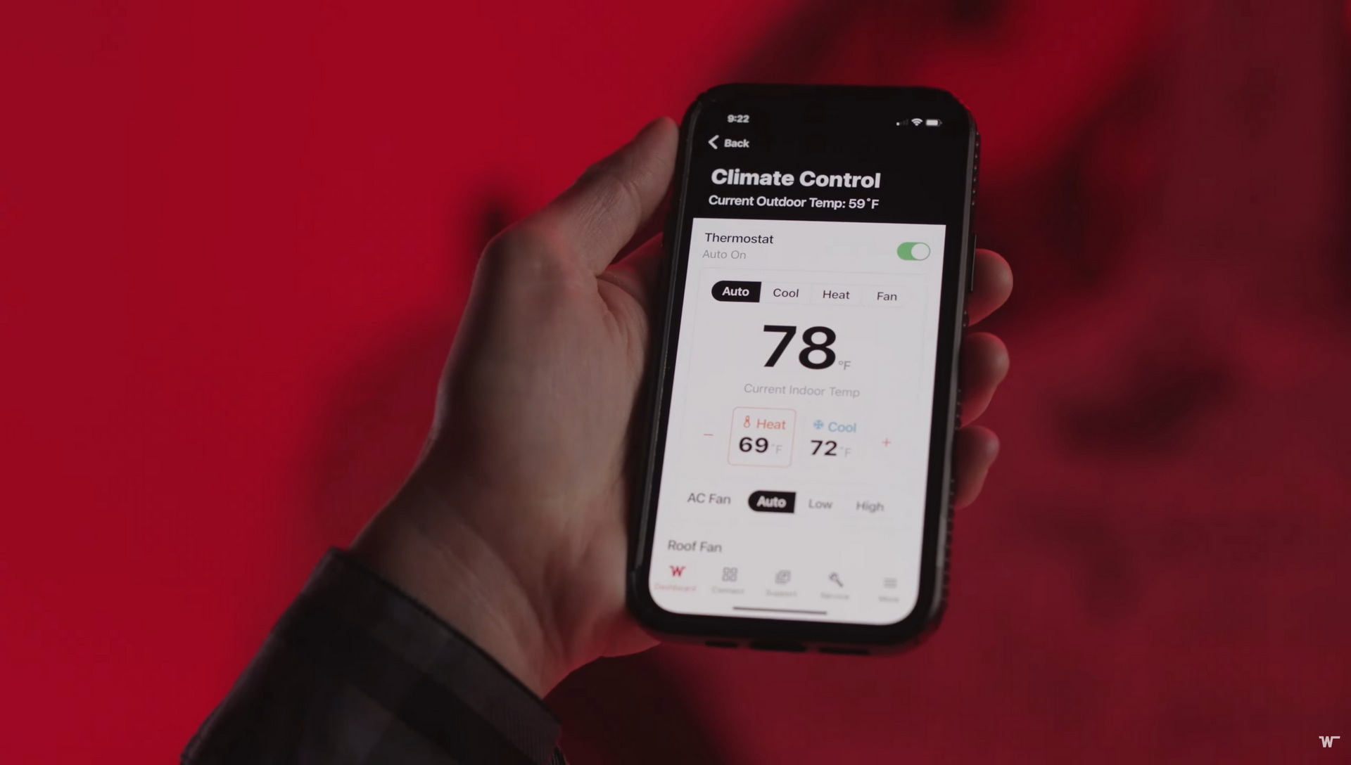 Winnebago Unveils 110-Mile, Electric RV Prototype, Production Model ...