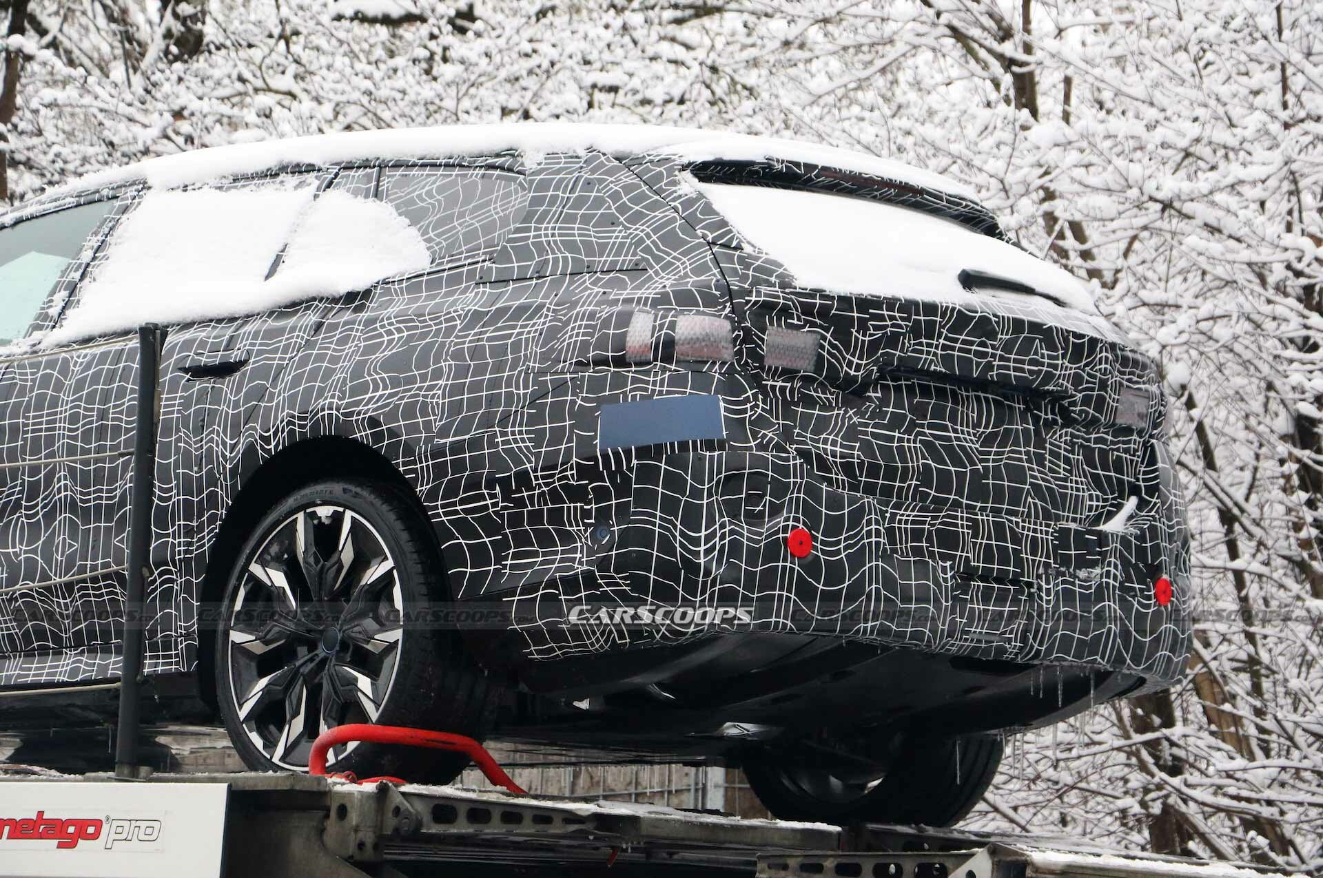 2024 Electric BMW i5 Is A 5-Series Touring Without Tailpipes | Carscoops