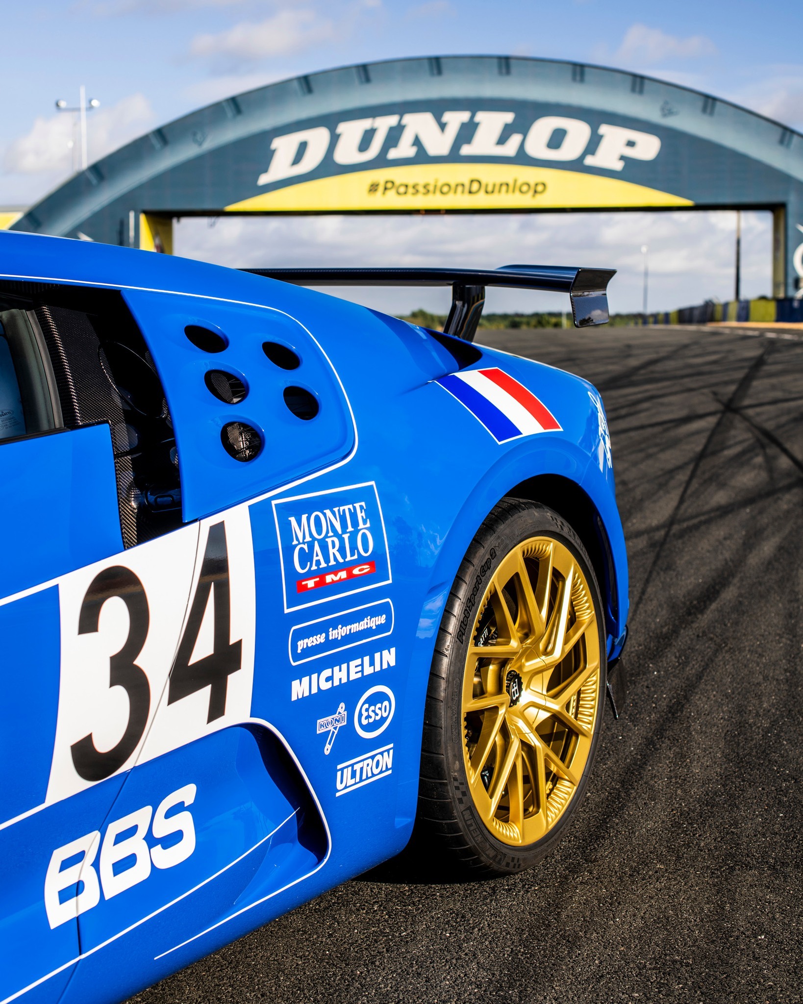 This Bugatti Centodieci Was Built As A Tribute To EB 110 S Race Car ...