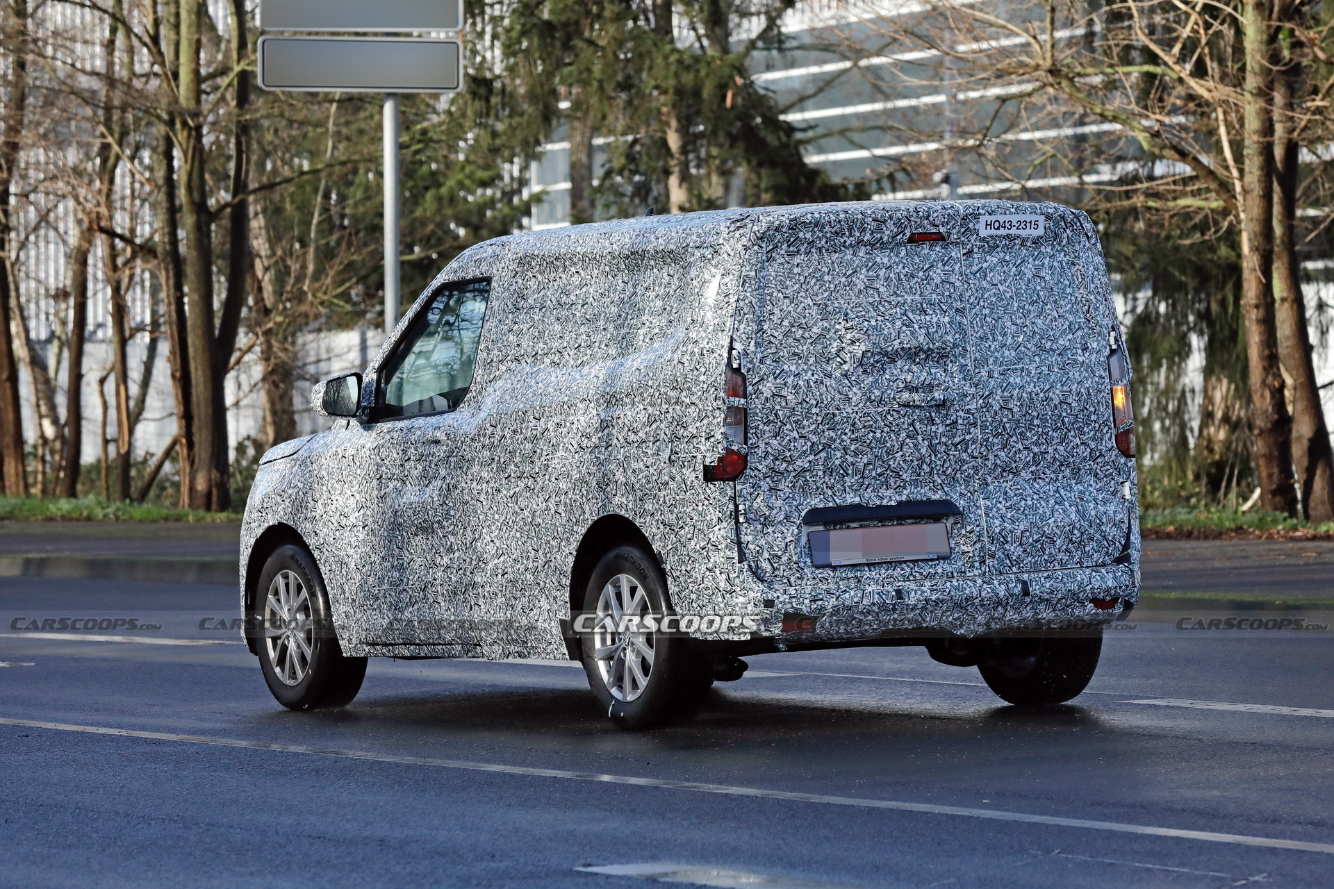 2024 Ford Transit Courier Spied With Production Body For The First Time ...