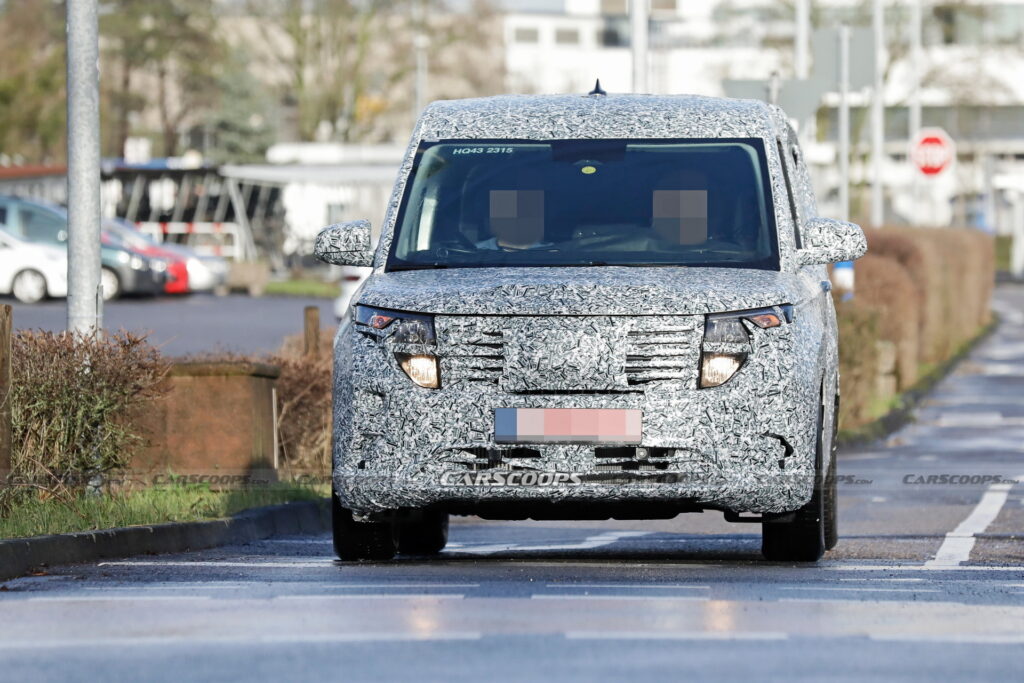 2024 Ford Transit Courier Spied With Production Body For The First Time ...
