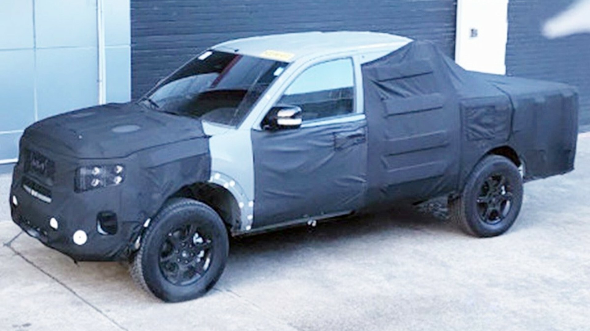 New Kia Pickup Spied In Korea Wearing Mohave Bodywork | Carscoops