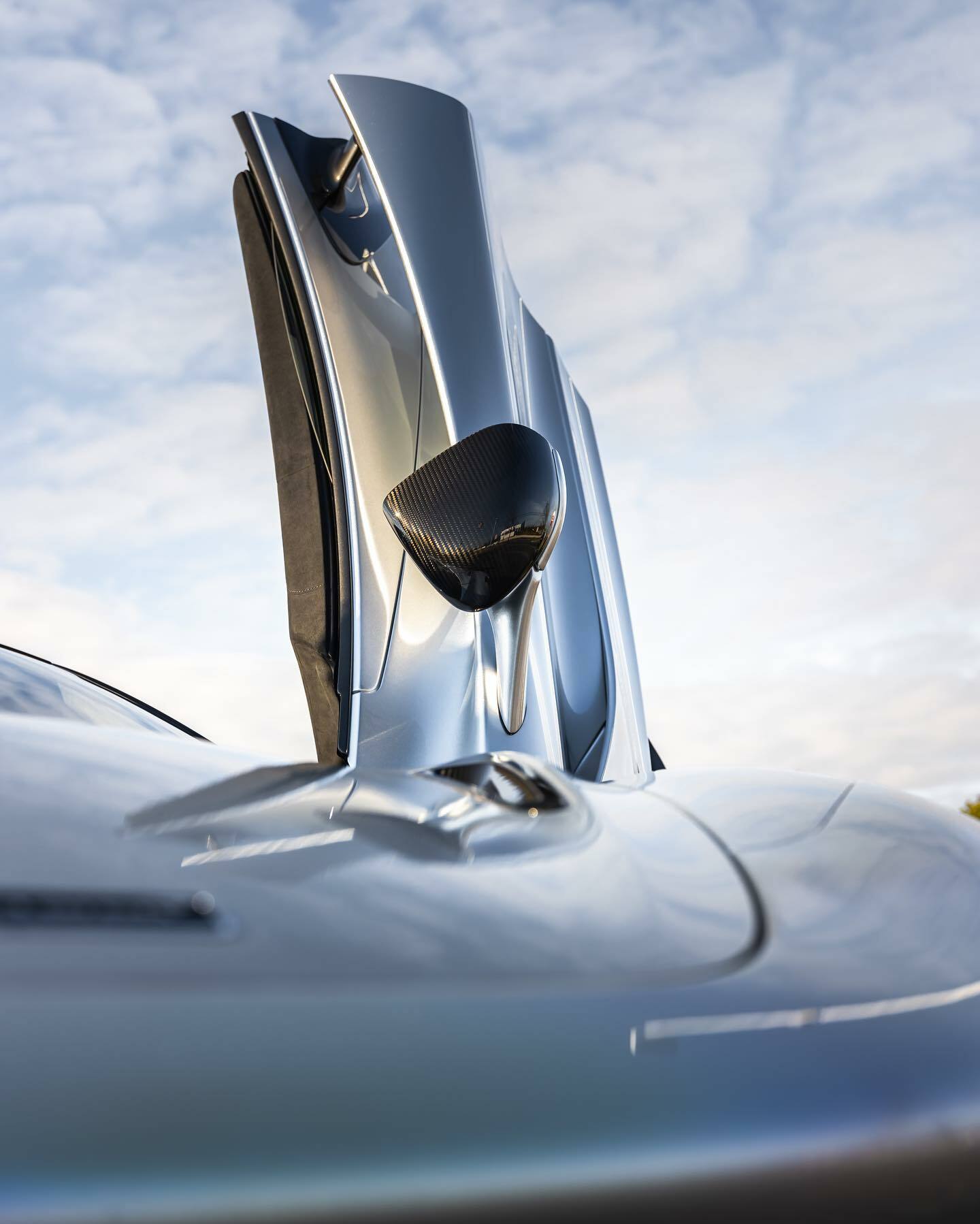 Supernova Silver Is The Perfect Color For The McLaren 765LT | Carscoops