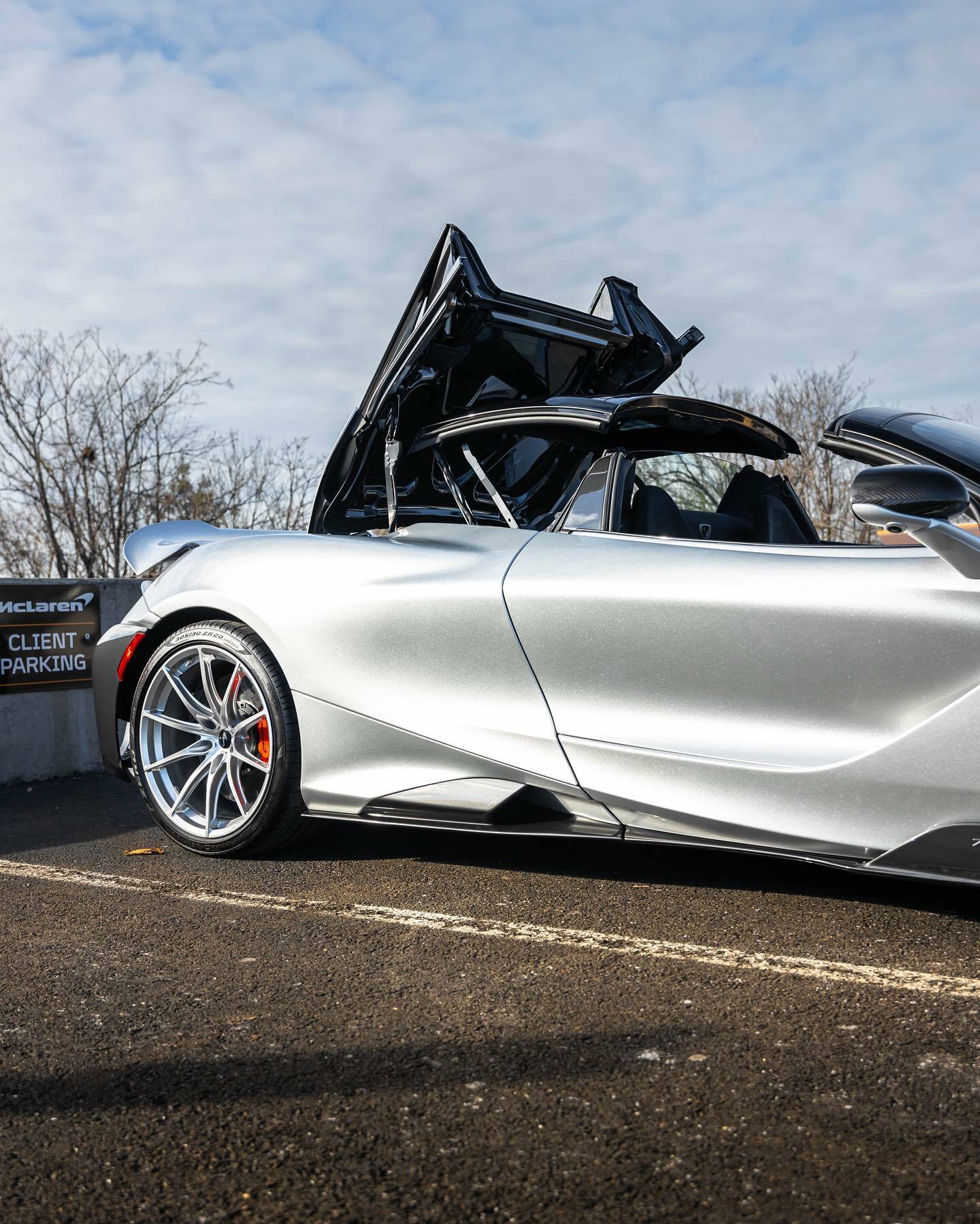 Supernova Silver Is The Perfect Color For The McLaren 765LT | Carscoops