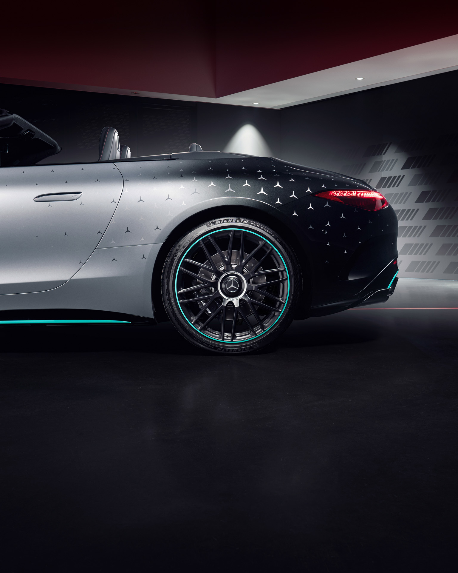 Mercedes-AMG SL63 Motorsport Collectors Edition Has An F1 Theme And A ...
