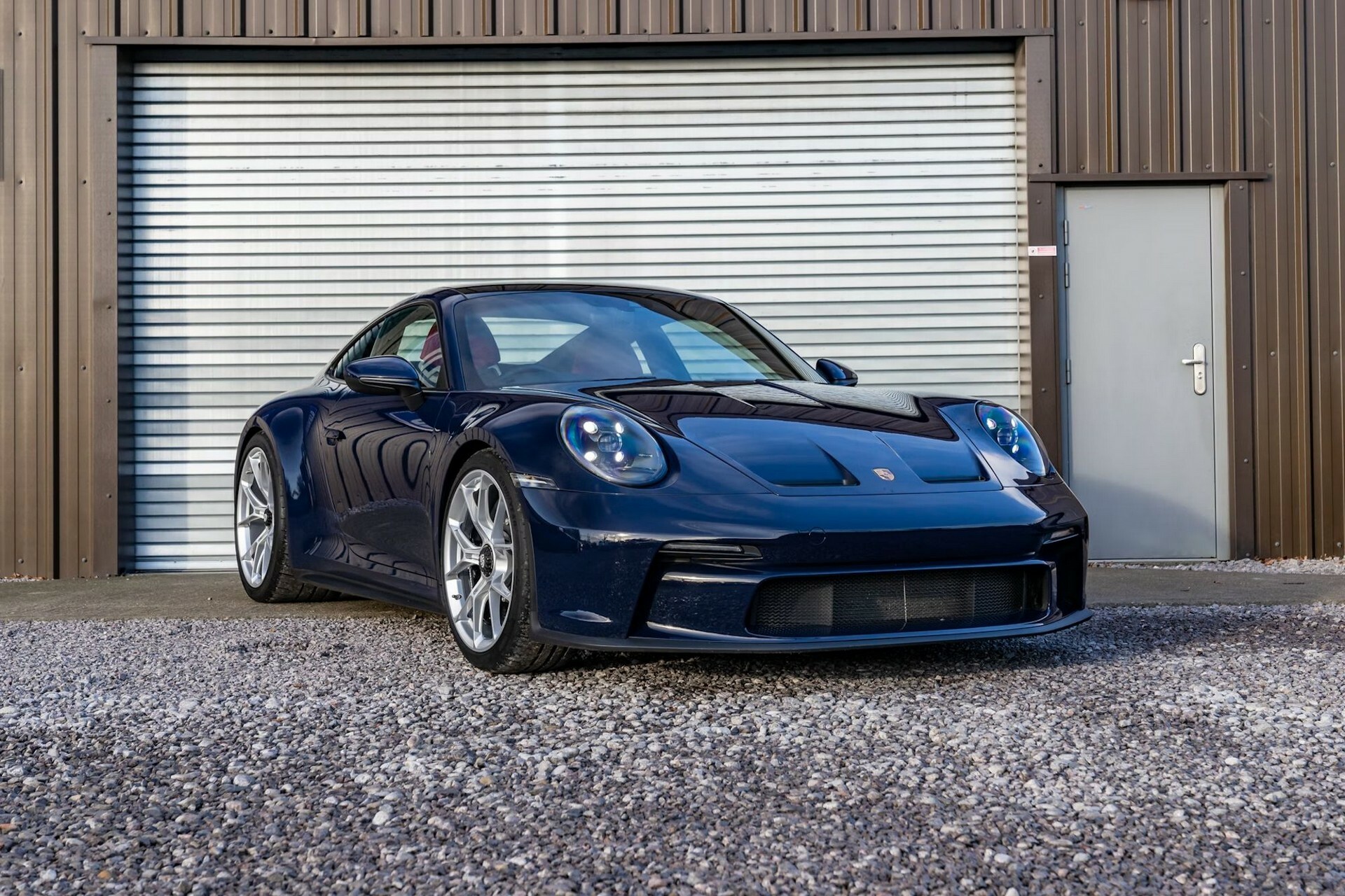 Chris Harris Is Selling His Porsche 992 GT3 Touring | Carscoops