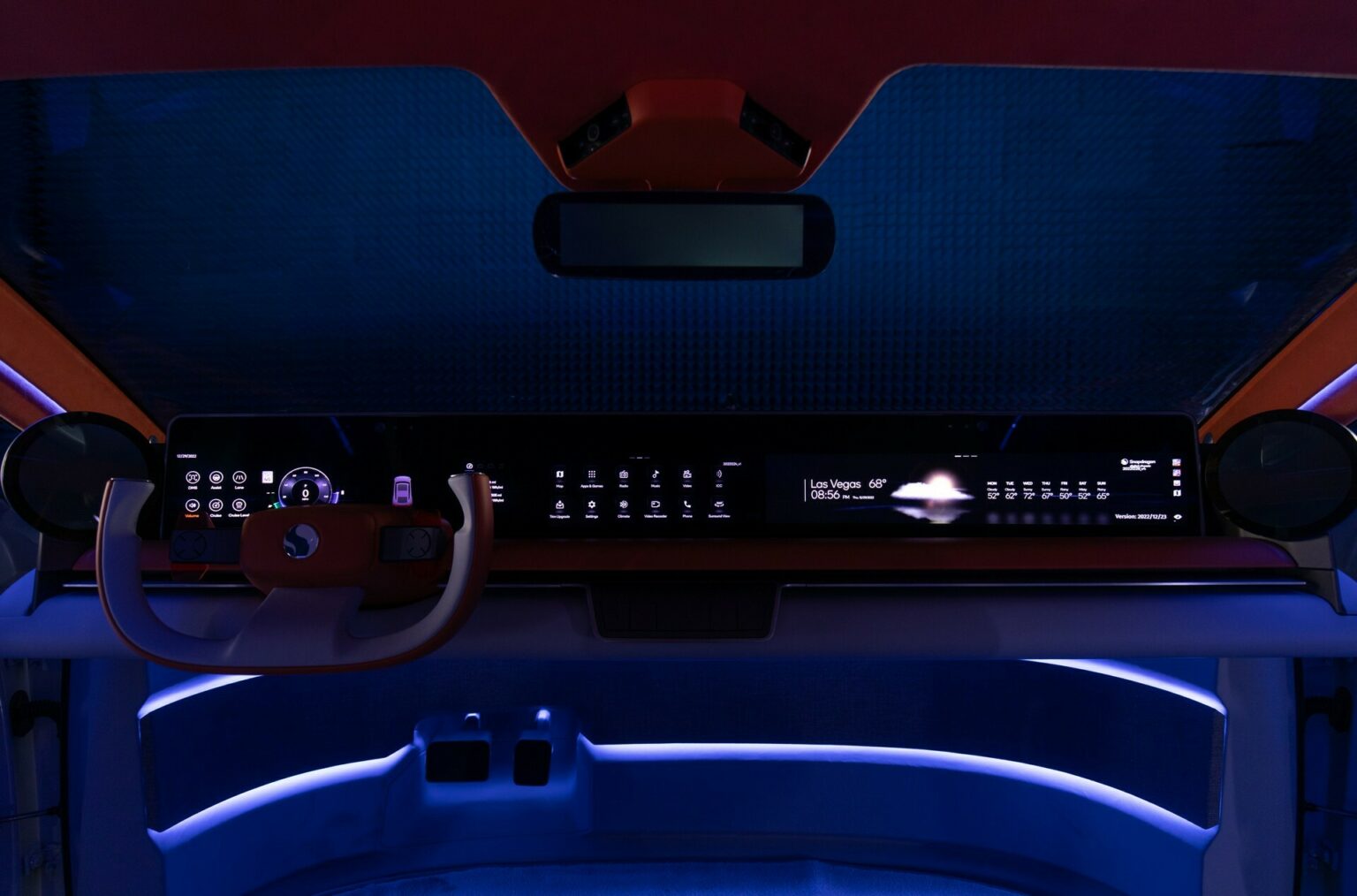 Qualcomm Snapdragon Digital Chassis Concept Debuts With 55-Inch Display ...