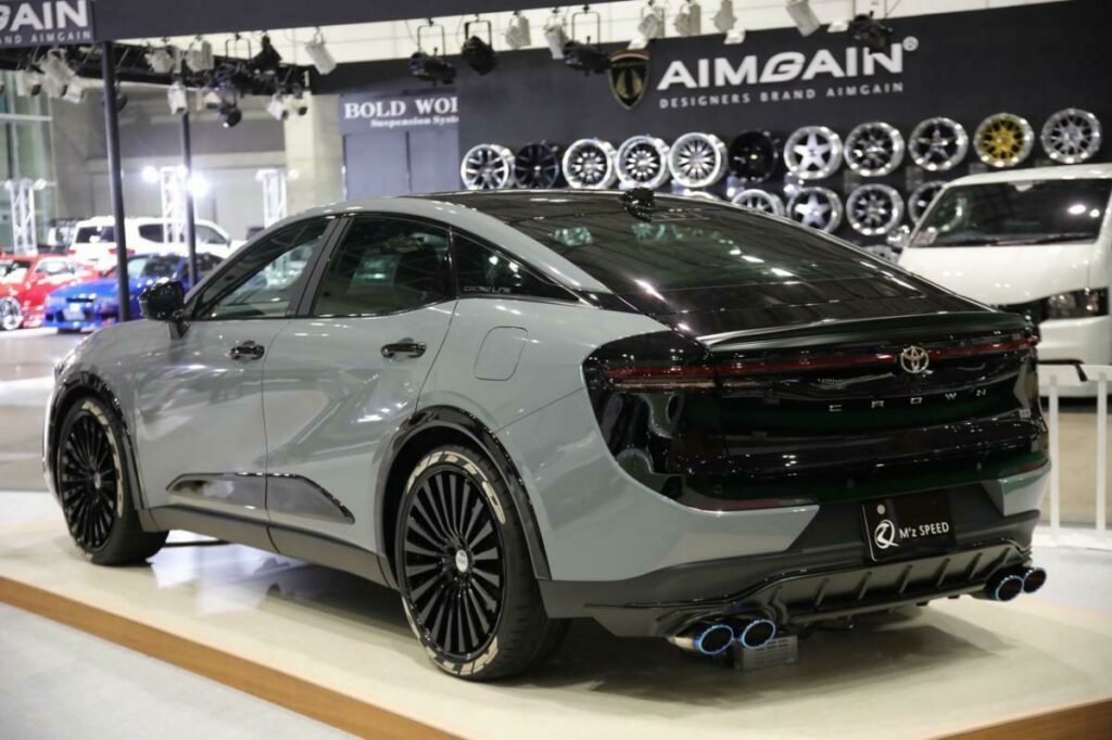 Dramatic Toyota Crowns Turn Heads At Tokyo Auto Salon | Carscoops