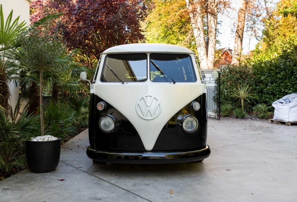 Tastefully Restored VW T1 Samba Bus Has A Porsche Engine | Carscoops
