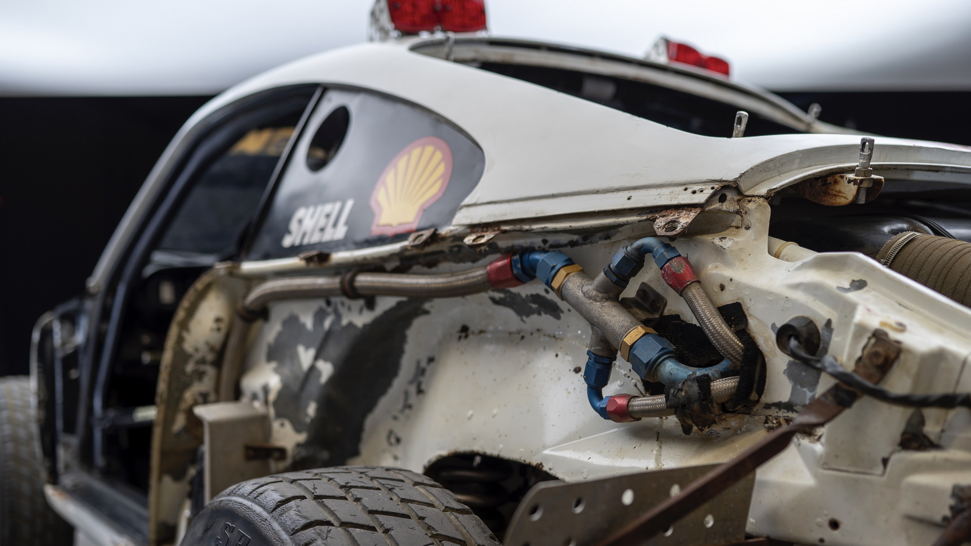 Iconic Porsche Rothmans 959 Paris-Dakar Rally Car Gets Breathtaking ...