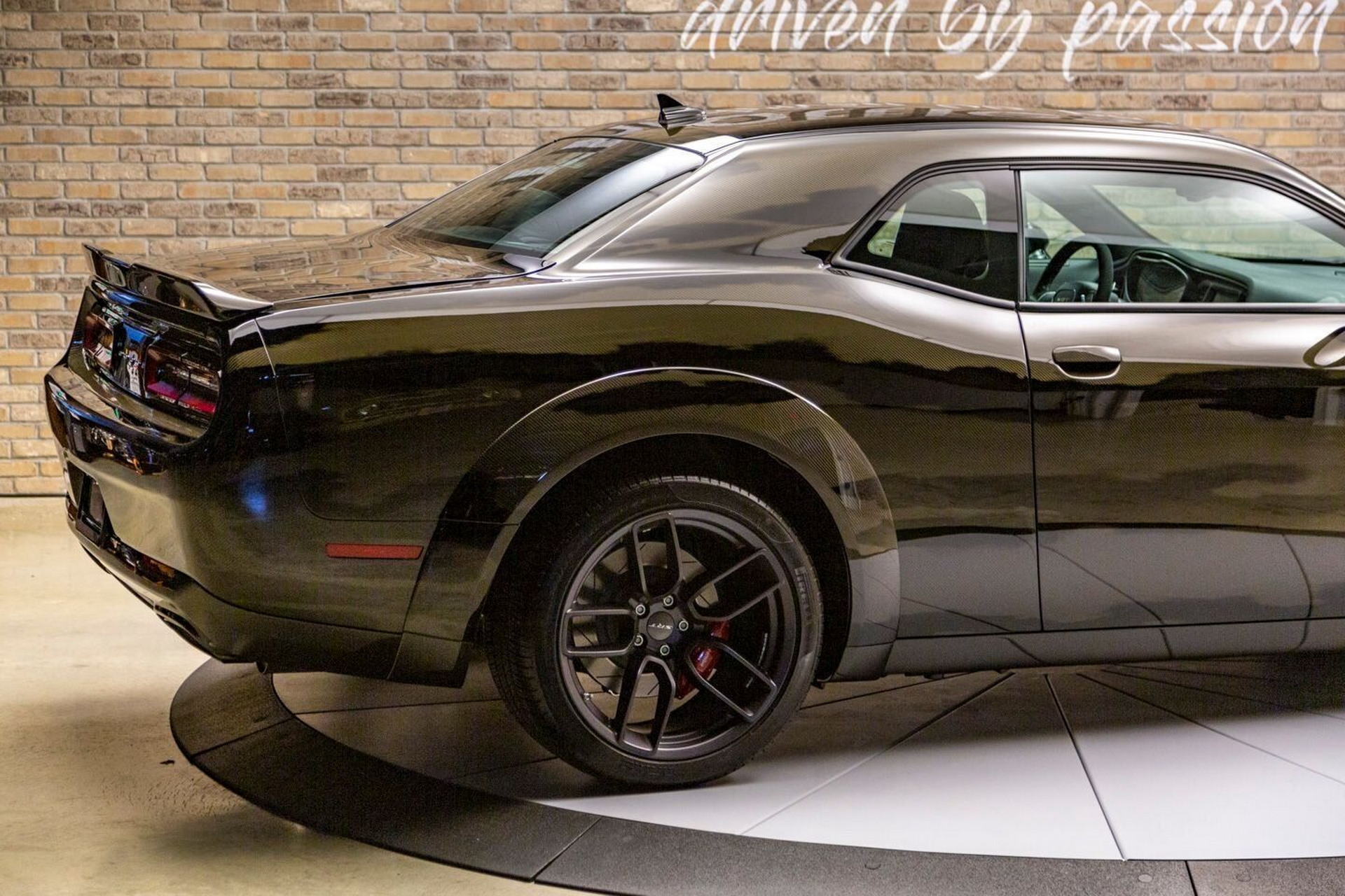 Carbon-Body 2018 Challenger Demon By Speedkore Comes With A Lamborghini ...