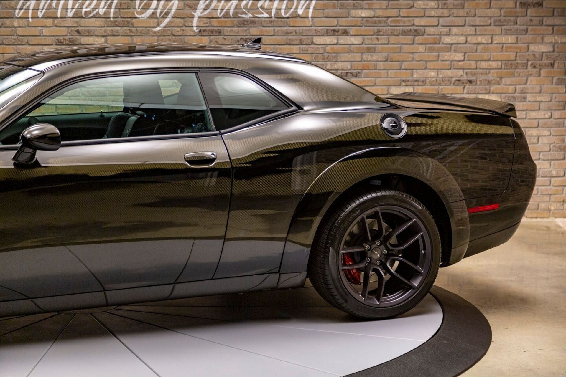 Carbon-Body 2018 Challenger Demon By Speedkore Comes With A Lamborghini ...